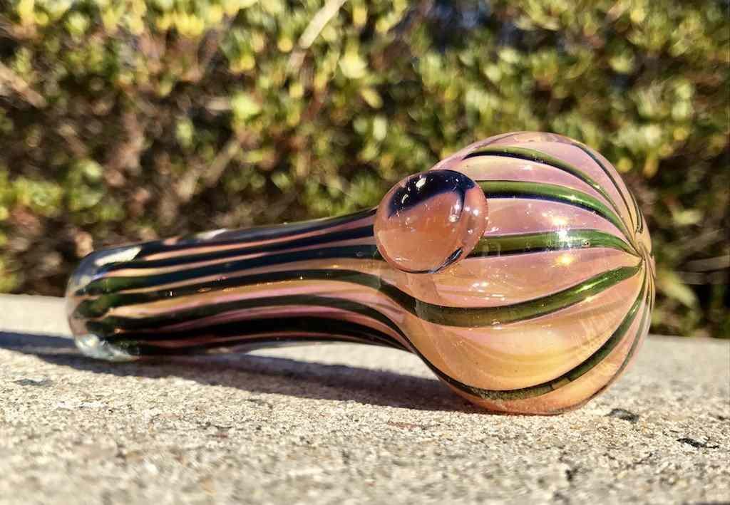 Color Changing Gold Pipe - Glass Patriots