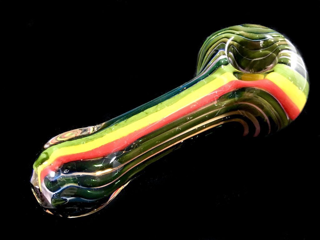 Color Changing Rasta Pipe - Glass Patriots