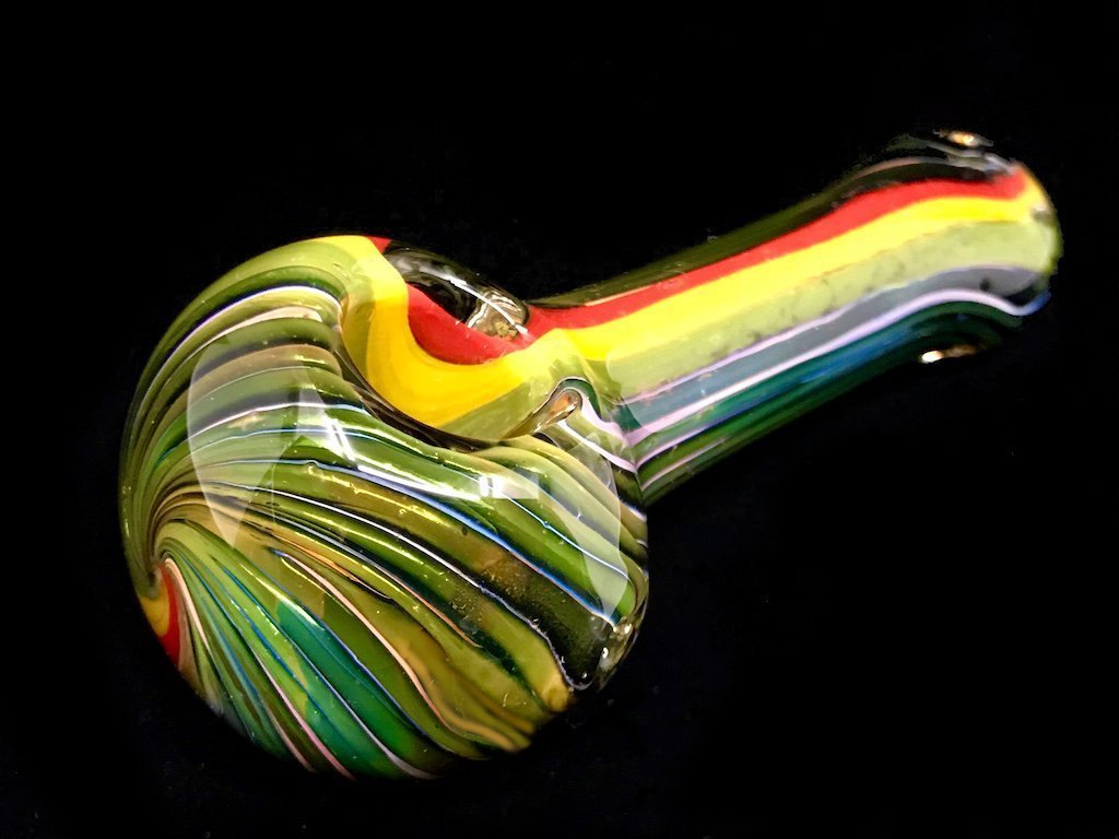 Color Changing Rasta Pipe - Glass Patriots