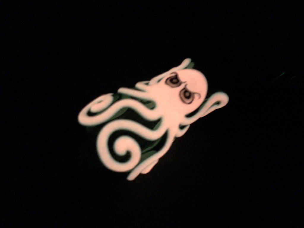 Glow in the Dark Octopus Pipe - Glass Patriots